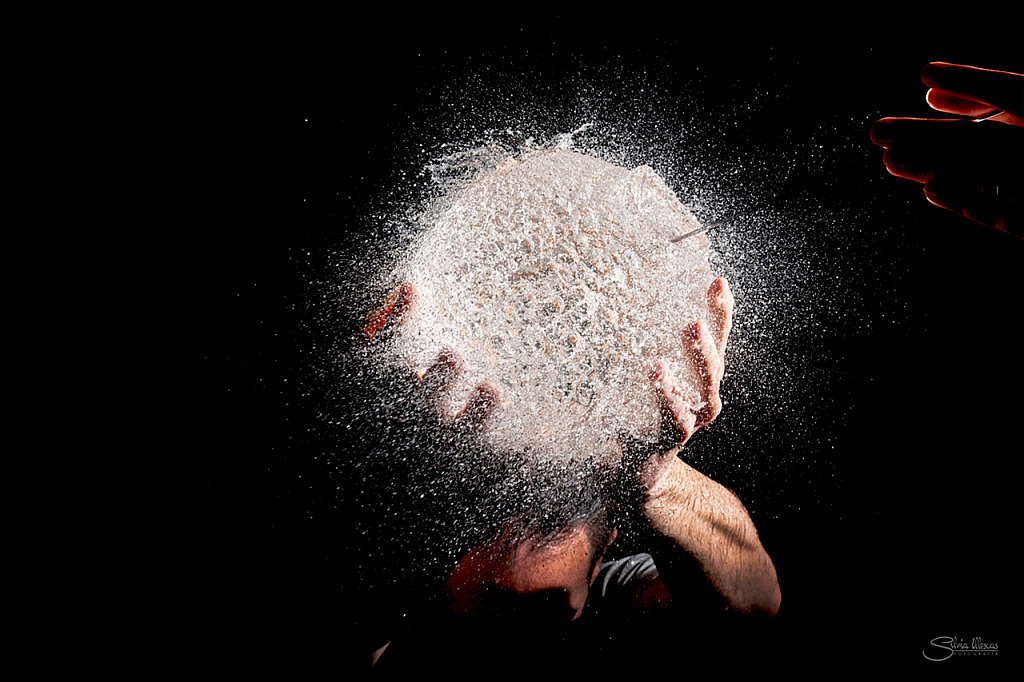 Cómo Hice Esta Serie de Fotos: «Explosión de Globos con Agua»