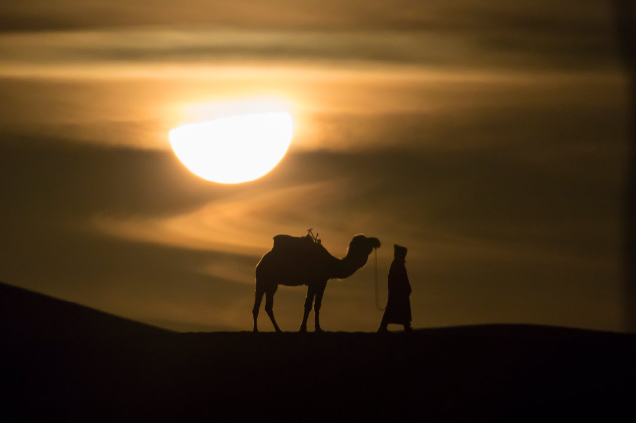 Charlamos con Toni Sendra, Cazador de Lunas Espectaculares